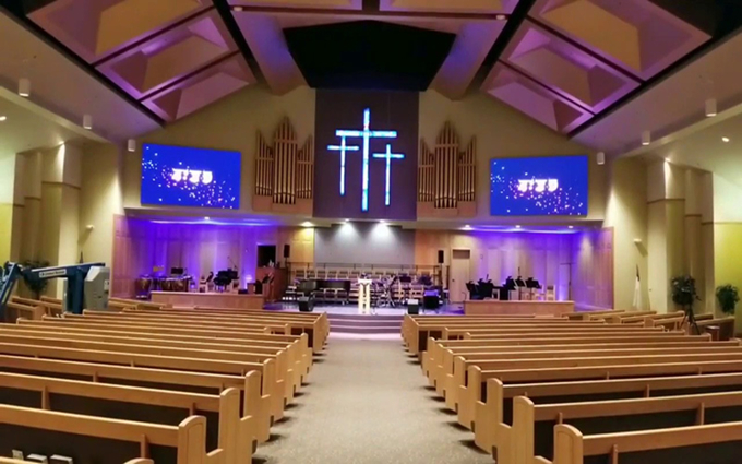 latest company news about Outdoor LED Electronic Display For Churches, Schools, University  3