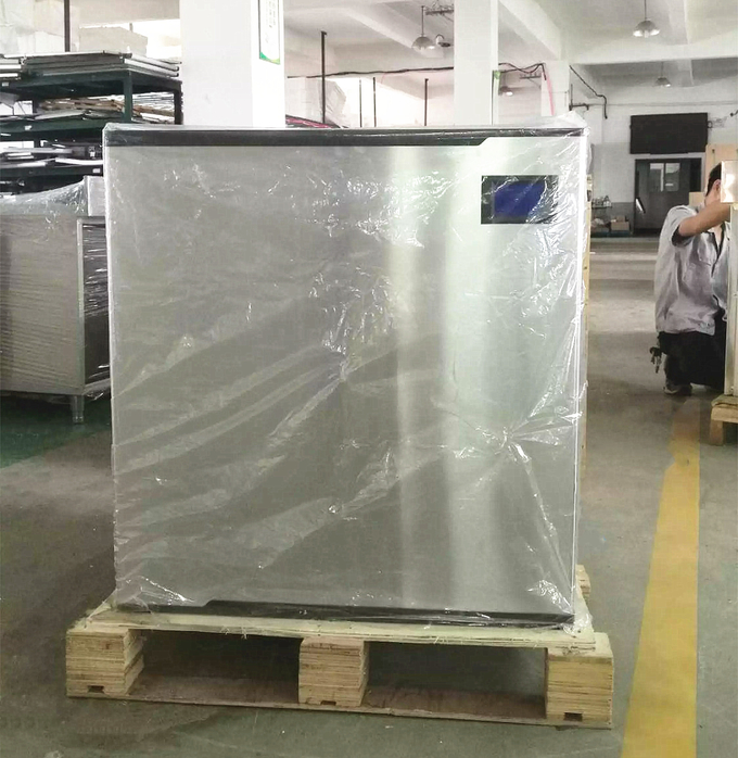 R134a Commercial Ice Maker Machine For Cafe Bakery Bar , Portable Freestanding Ice Cube Maker Machine 1