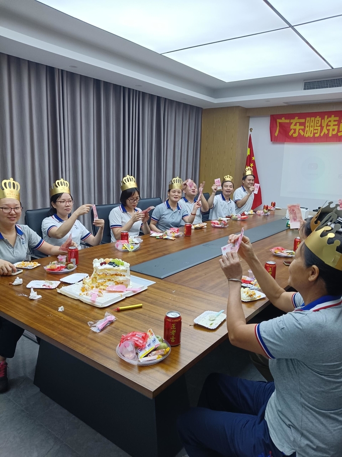latest company news about Pengwei丨Birthday Gathering in the Second Quarter Promote a Positive Work Culture  3