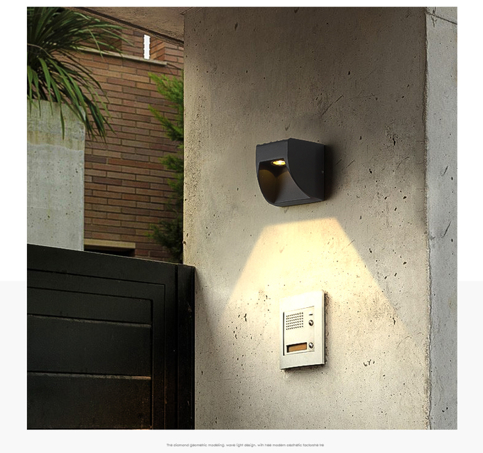 MIROLAN Wall Lamps, Black LED Outdoor Wall Sconce Lighting 3W, 3000K Modren Outside Patio Wall Lights IP65 Waterproof