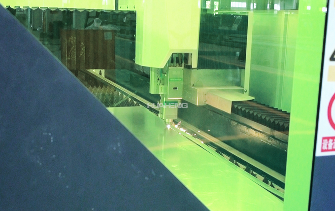 Integrated Warehouse CNC Laser Cutting Machine 3000*1500mm 6000*2000mm 3